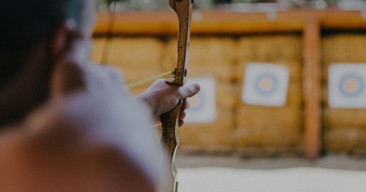 Archery and shooting from crossbow - The Bay of Vikings